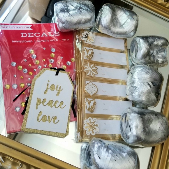 Unique Vintage | Holiday | Vintage Christmas Gold And Silver Gift Tags ...